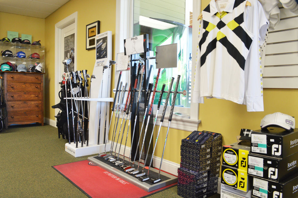 Clubhouse, Pro Shop & Restaurant